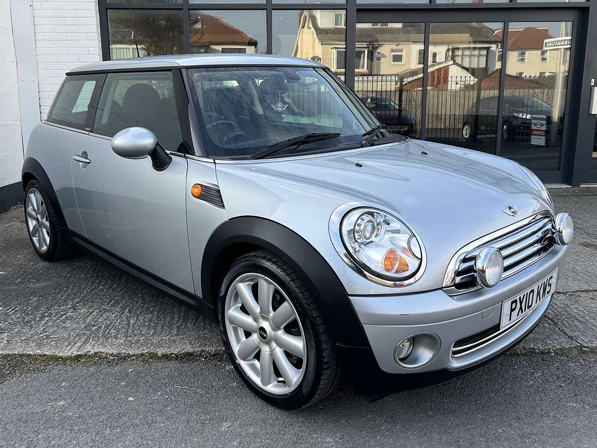PX10KWS Mini Cooper (Chili Pack) • Signature MINI Specialists