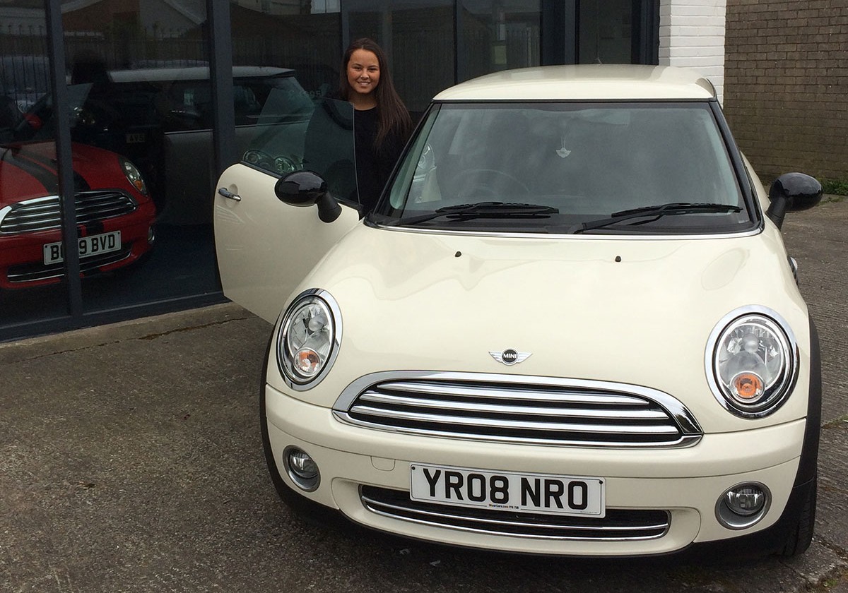 Pre-owned MINIs for Sale in Blackpool - Signature MINI Specialists